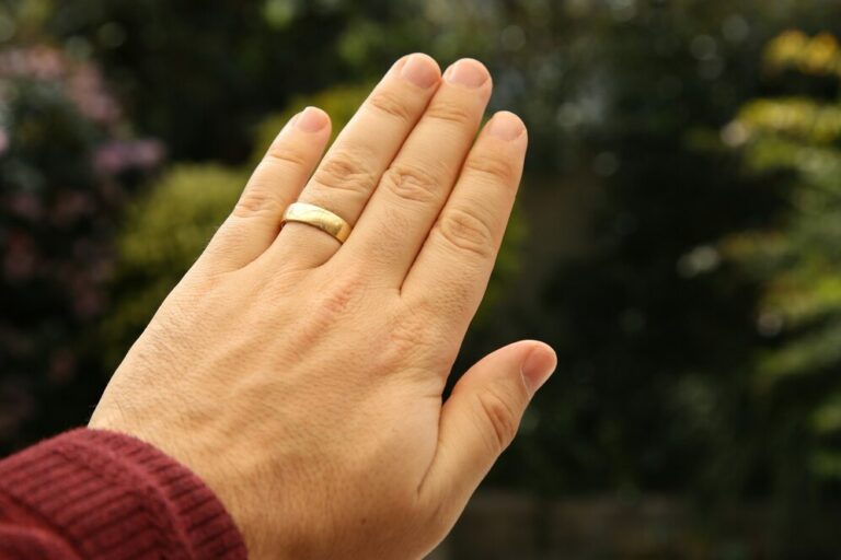 Positive Effects of Copper Rings on Your Ring Finger